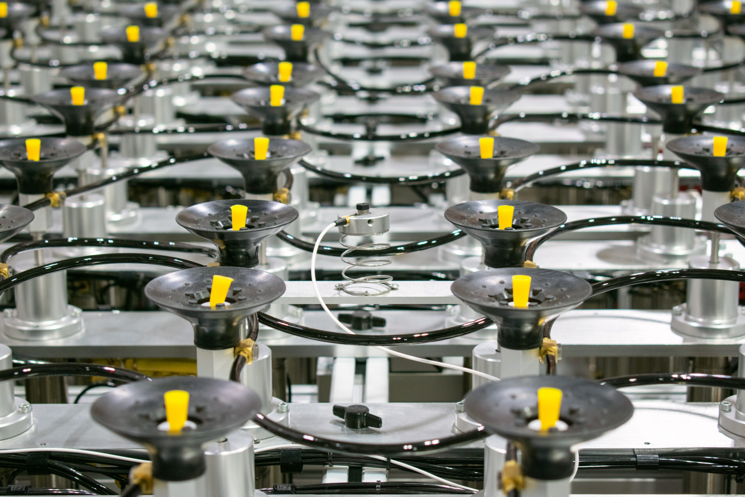 Automated Solar Simulation Precision Pv Module Testing